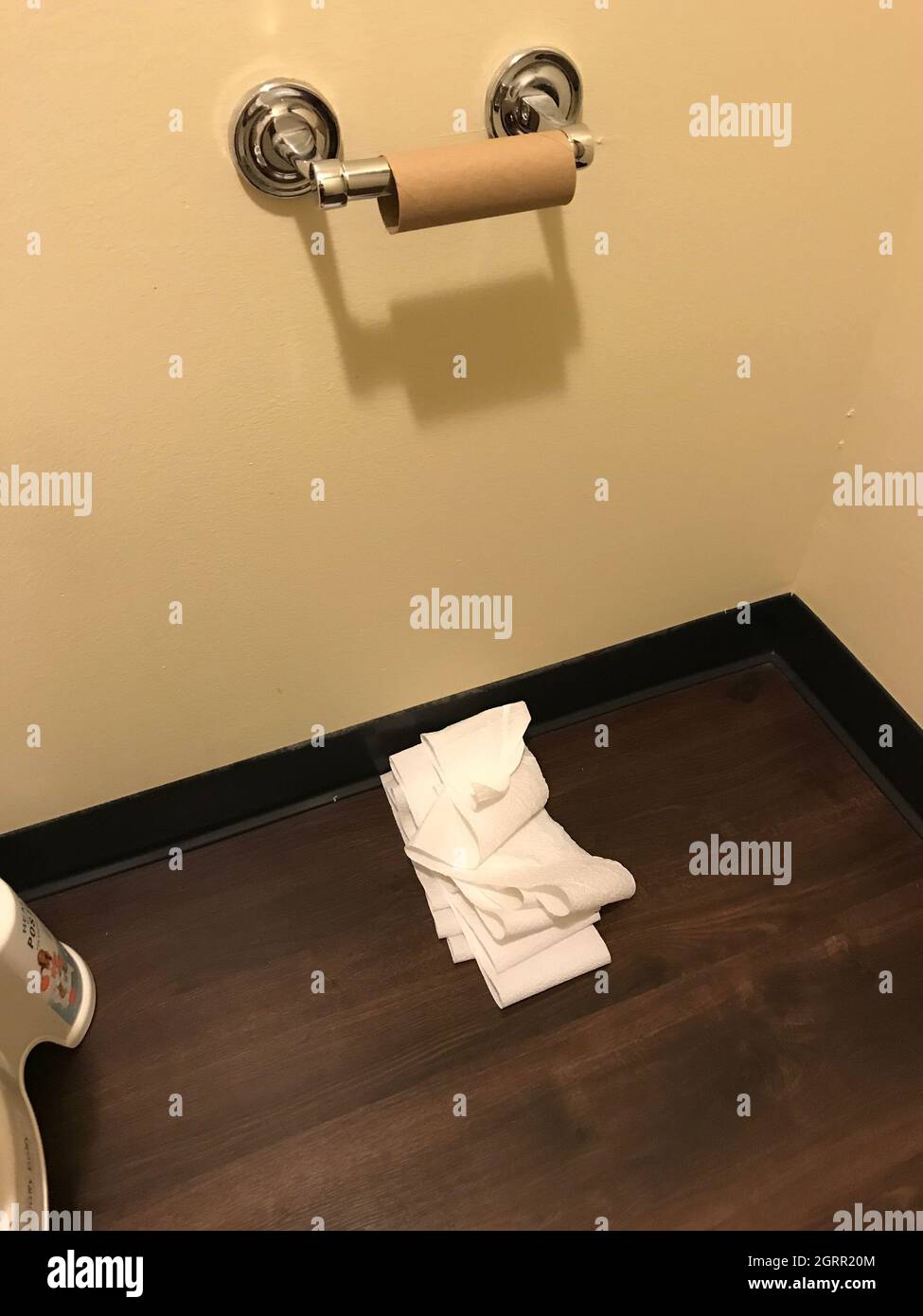 Road toilet hi-res stock photography and images - Alamy