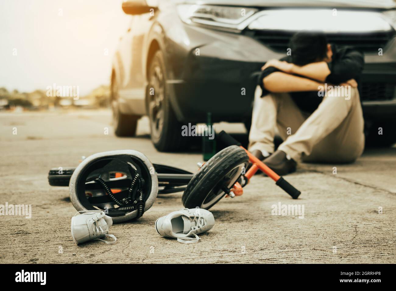 Crying accident hi-res stock photography and images - Alamy