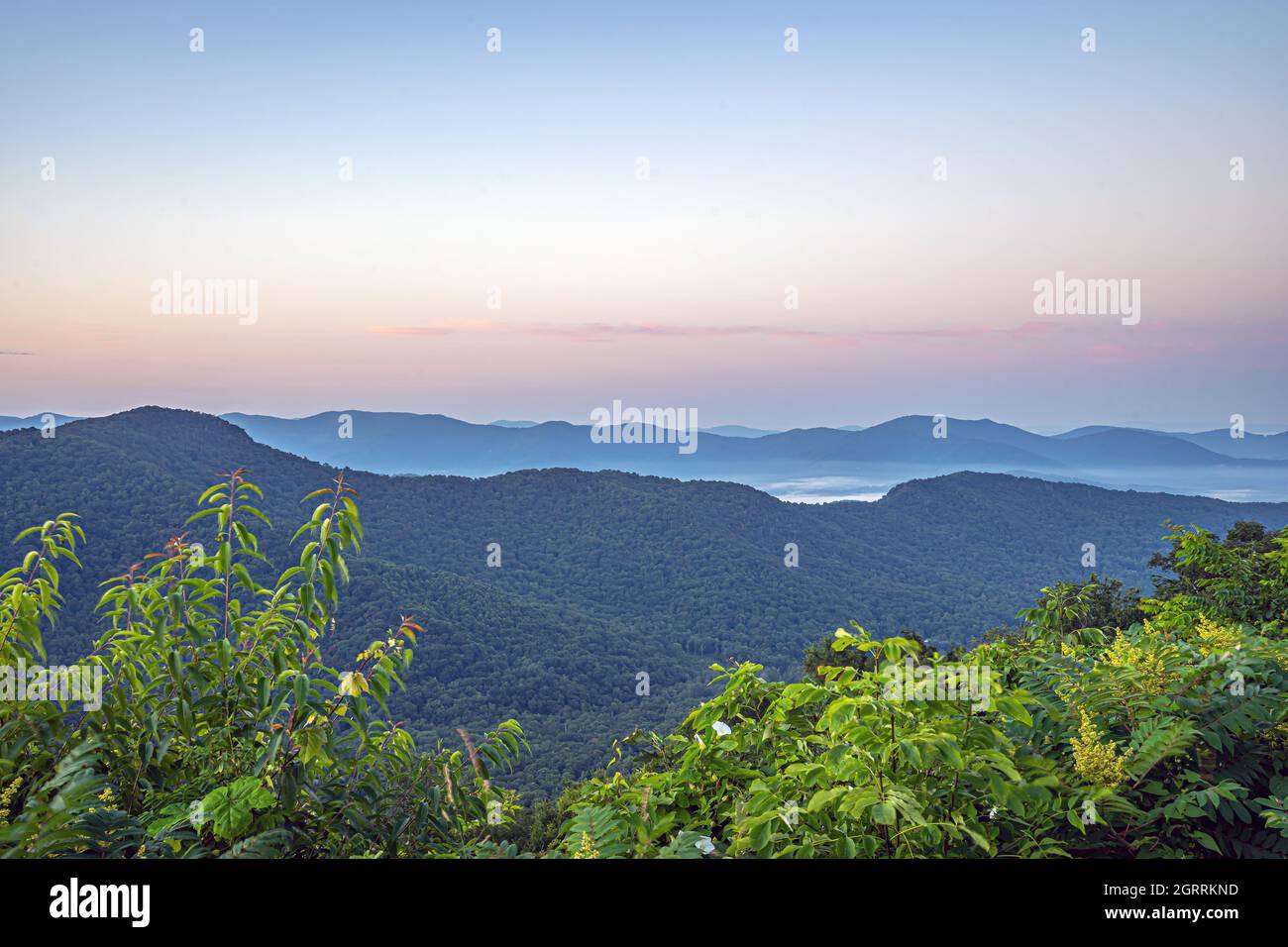 Great Smoky Mountains National Park is an American national park in the ...