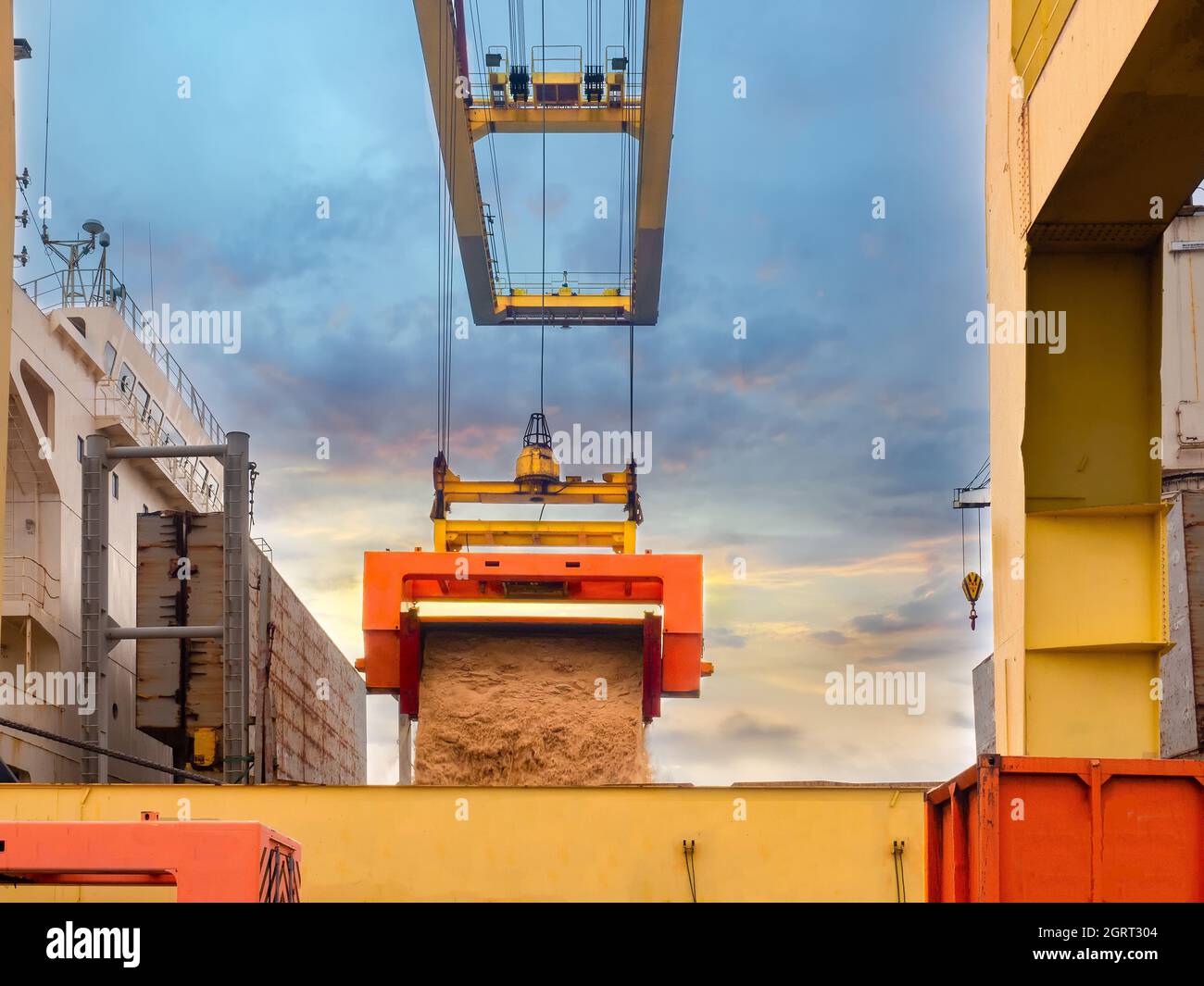 Sugar vessel hi-res stock photography and images - Alamy