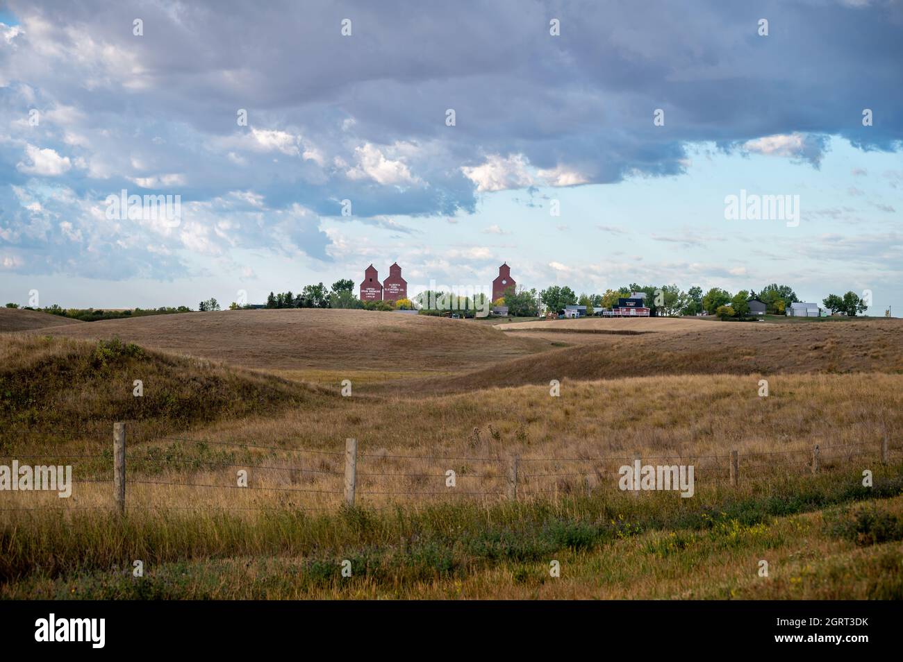 Rowley, Alberta - September 6, 2021: Historic grain elevators in the ...