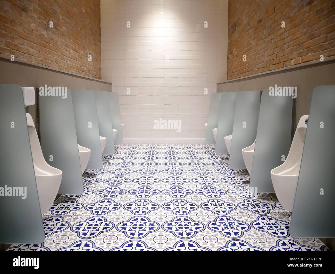 Mens Bathroom High Resolution Stock Photography and Images - Alamy
