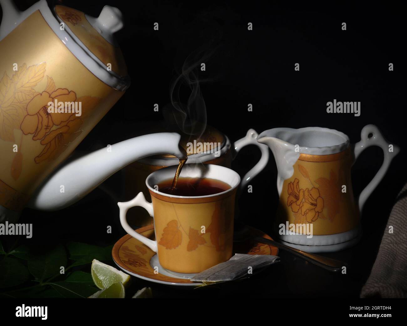 Ceylon tea with a lion logo hi-res stock photography and images - Alamy