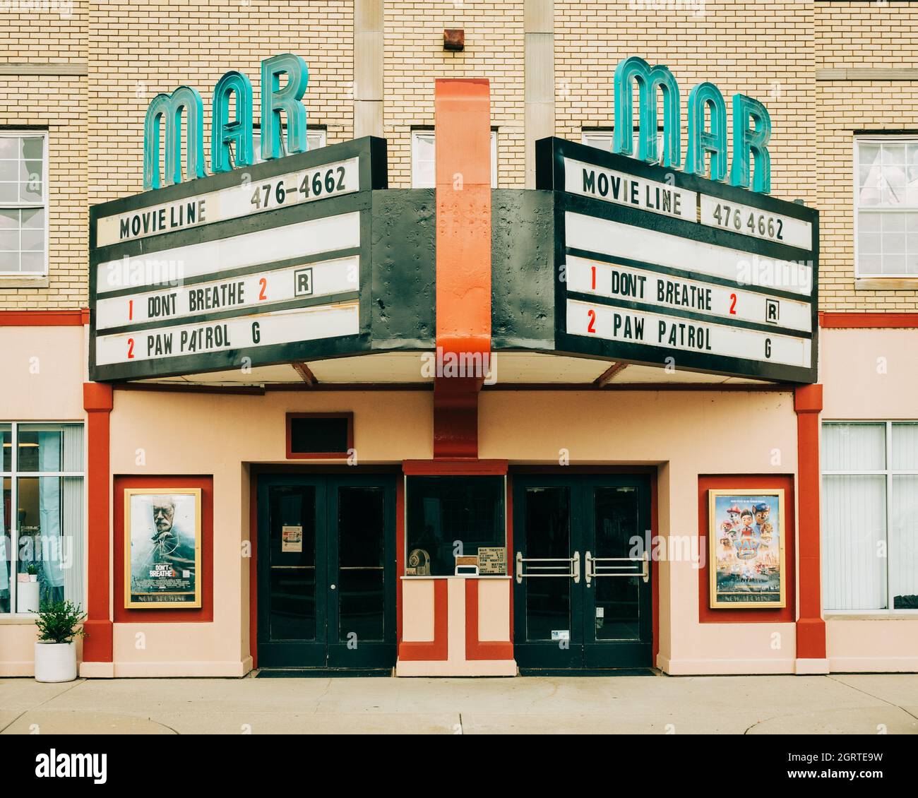 Wilmington theater hi-res stock photography and images - Alamy