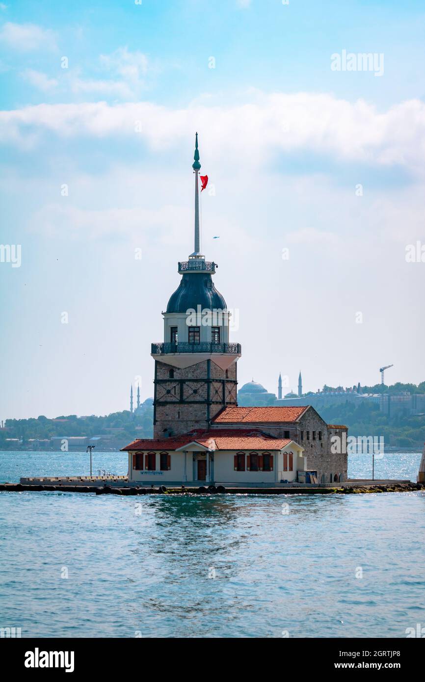 Maiden's Tower story background photo. Cityscape of Istanbul. Landmarks ...