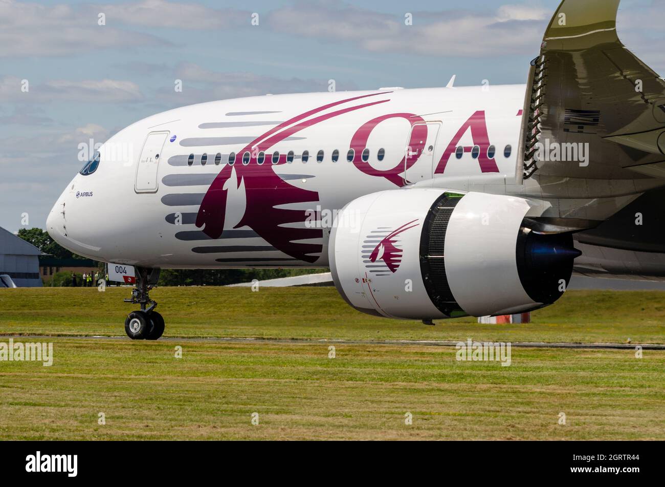 Airbus A350 jet airliner plane making the brand new type's public debut ...
