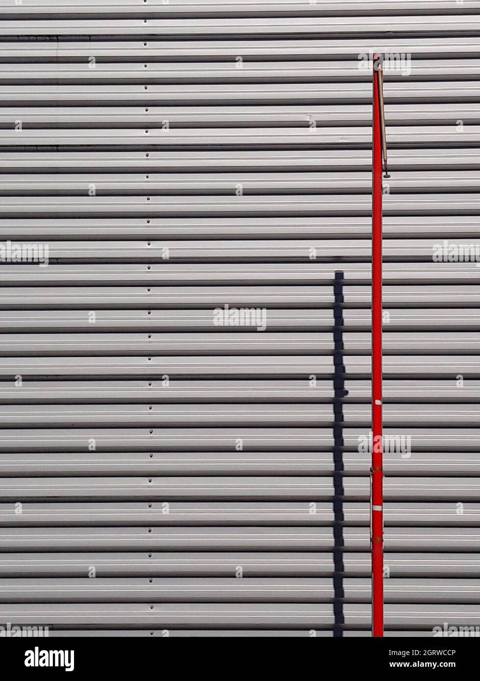 Closed shutter store architecture hi-res stock photography and images ...