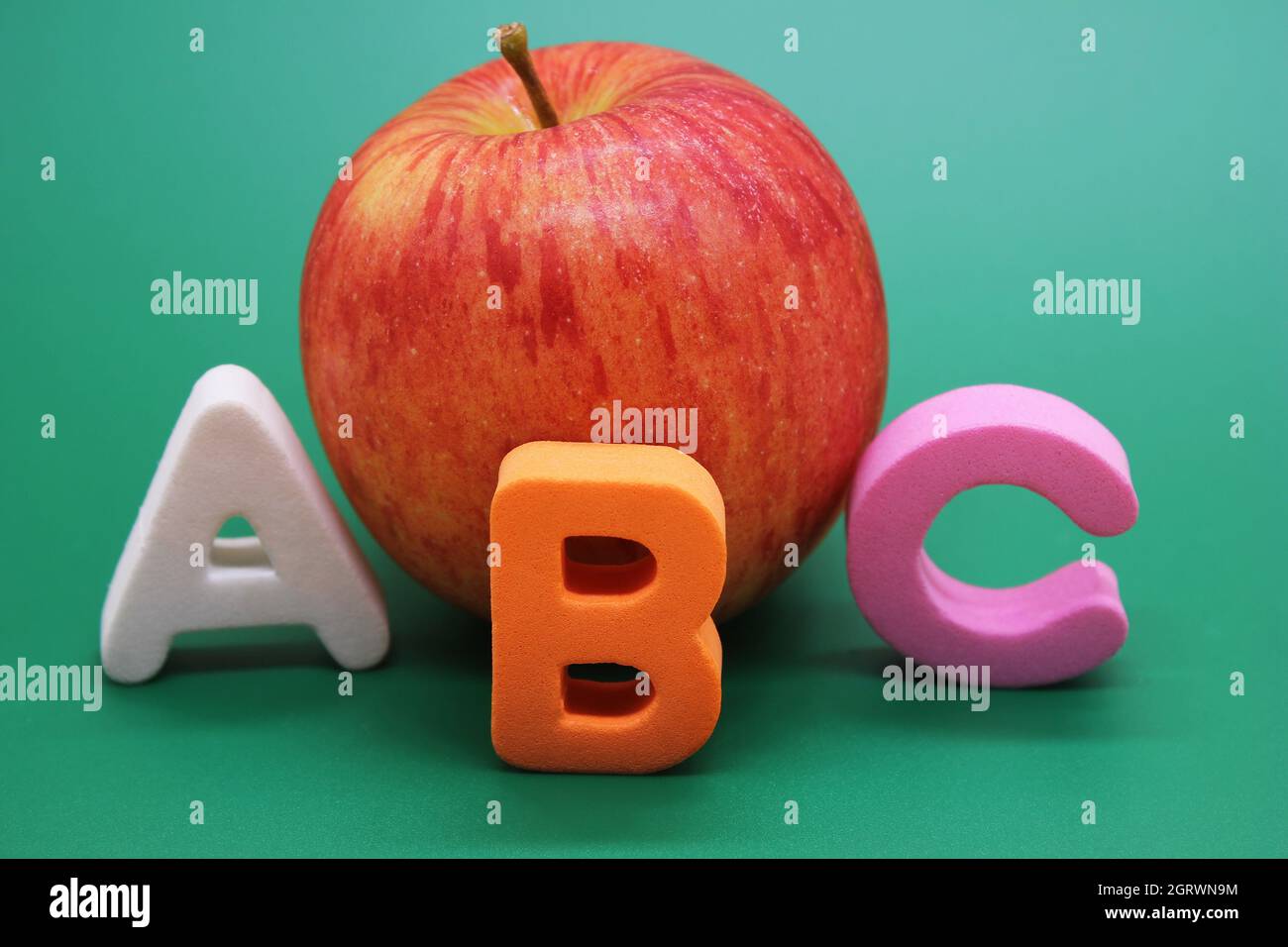 Foreign alphabet hi-res stock photography and images - Alamy