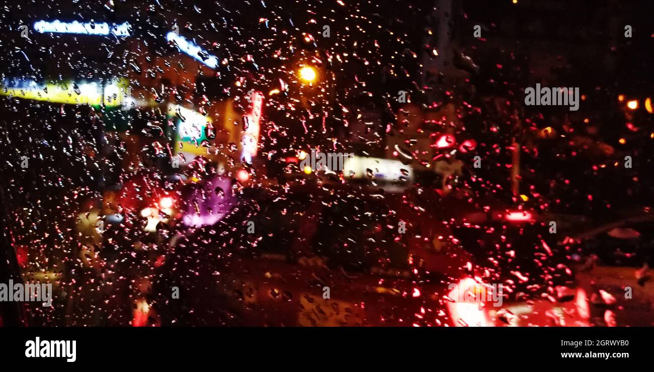 Exploding car hi-res stock photography and images - Alamy