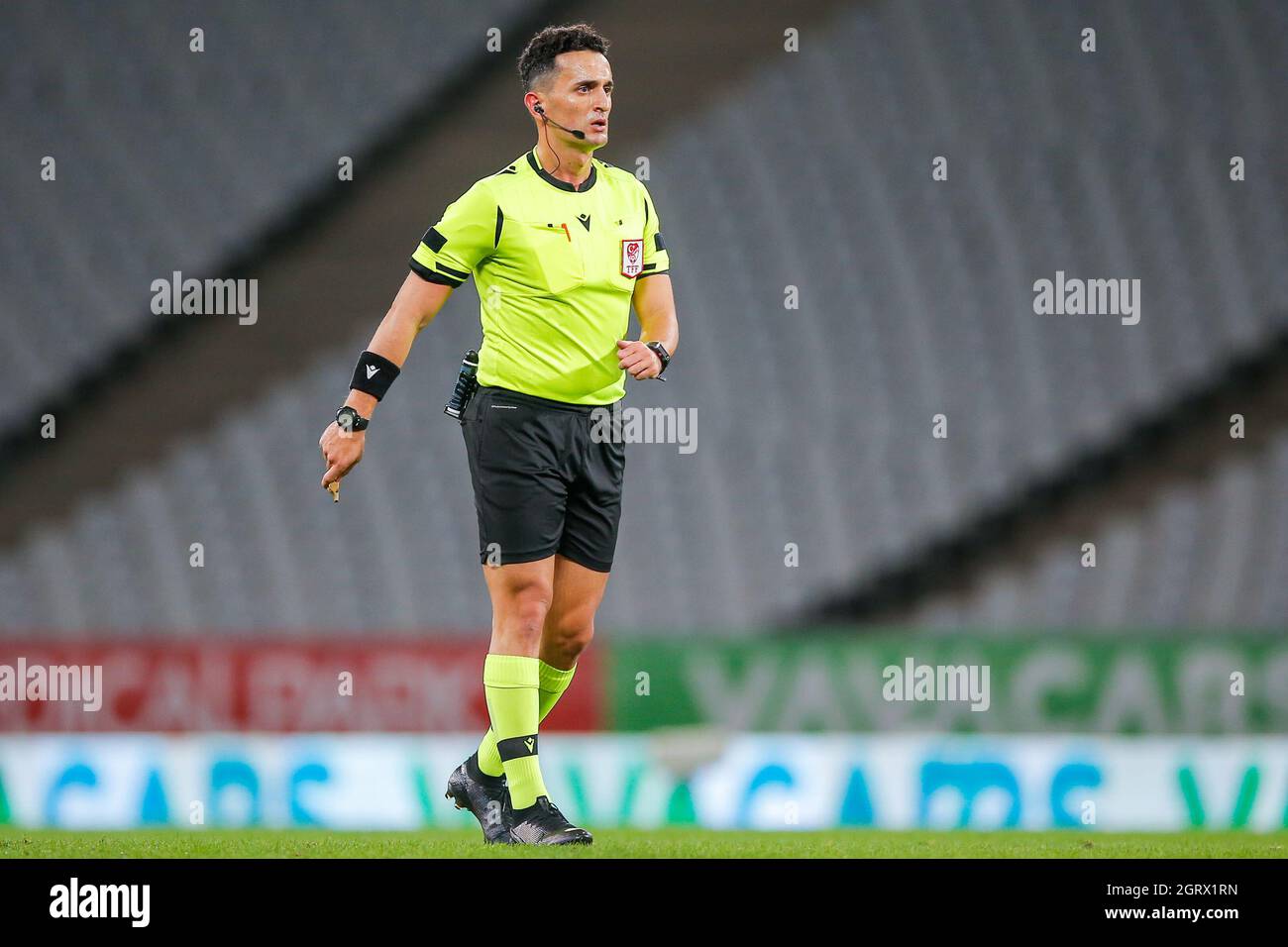 Istanbul, Turkey. 01st Oct, 2021. ISTANBUL, TURKEY - OCTOBER 1: Referee ...
