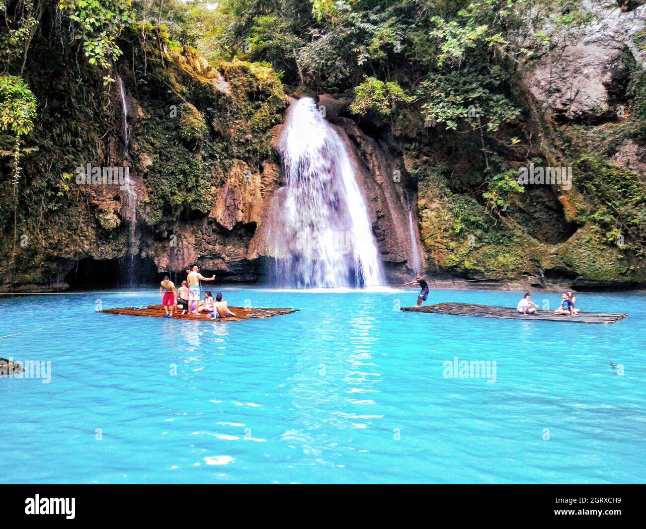 Chasing waterfalls hi-res stock photography and images - Alamy