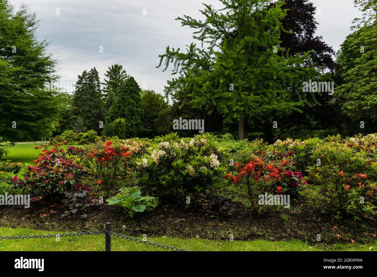 Schonbrunn palace maze vienna hi-res stock photography and images - Alamy