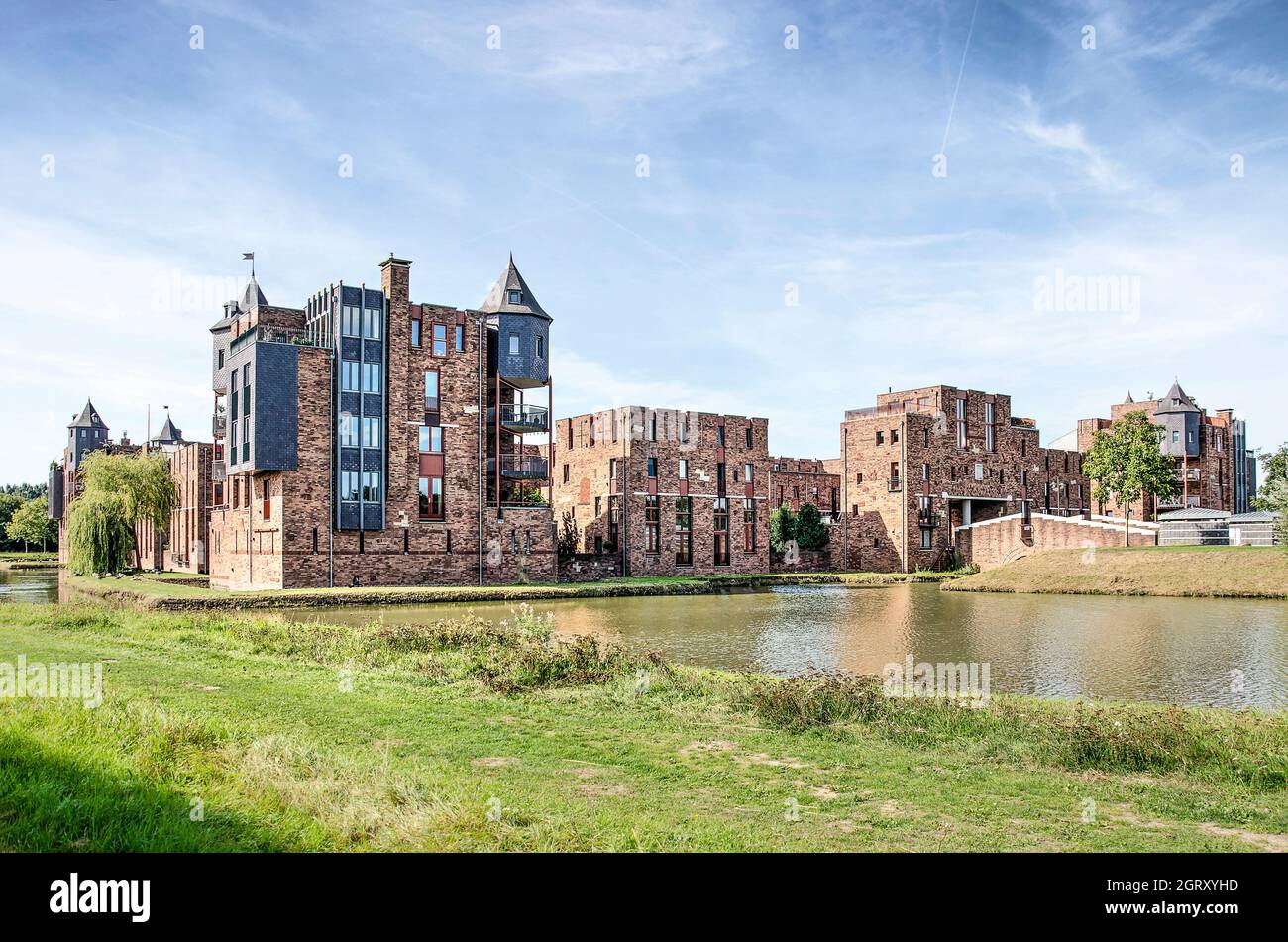 Castles in the netherlands hi-res stock photography and images - Alamy