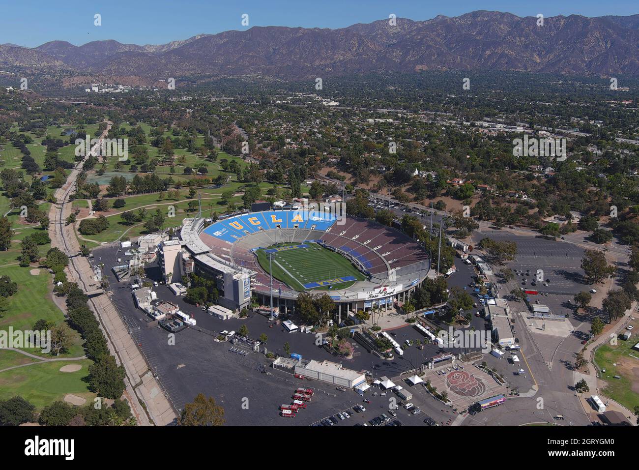 An aerial view of the Rose Bowl stadium with the San Gabriel Mountains ...