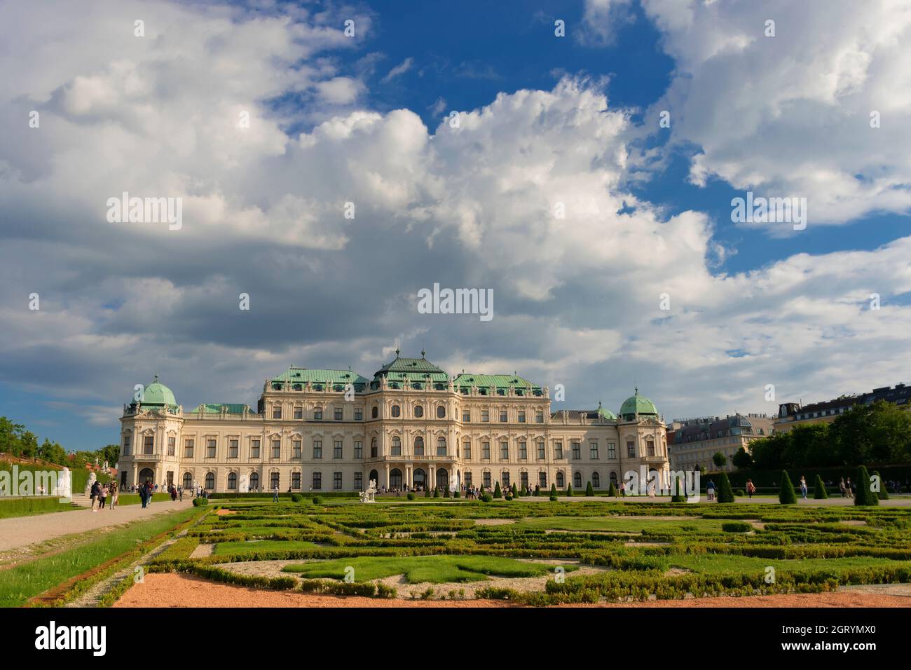 Viennese rococo architecture hi-res stock photography and images - Alamy
