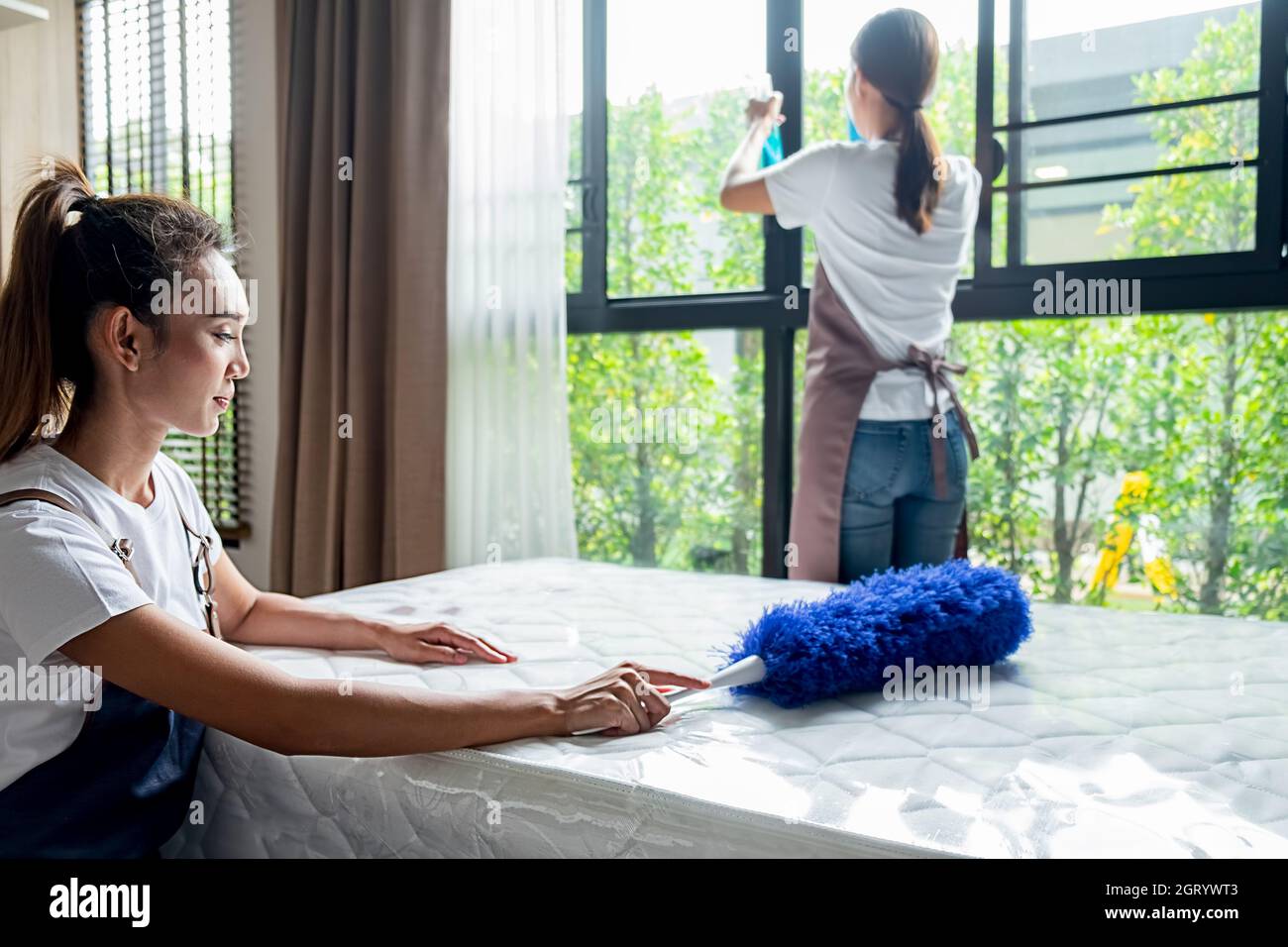 Indian home maid hi-res stock photography and images - Alamy