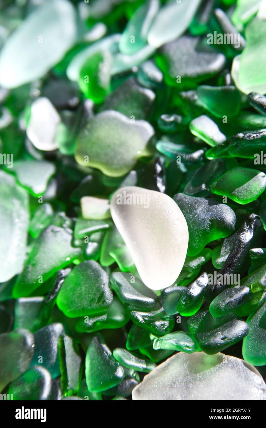 Tumbled glass hi-res stock photography and images - Alamy