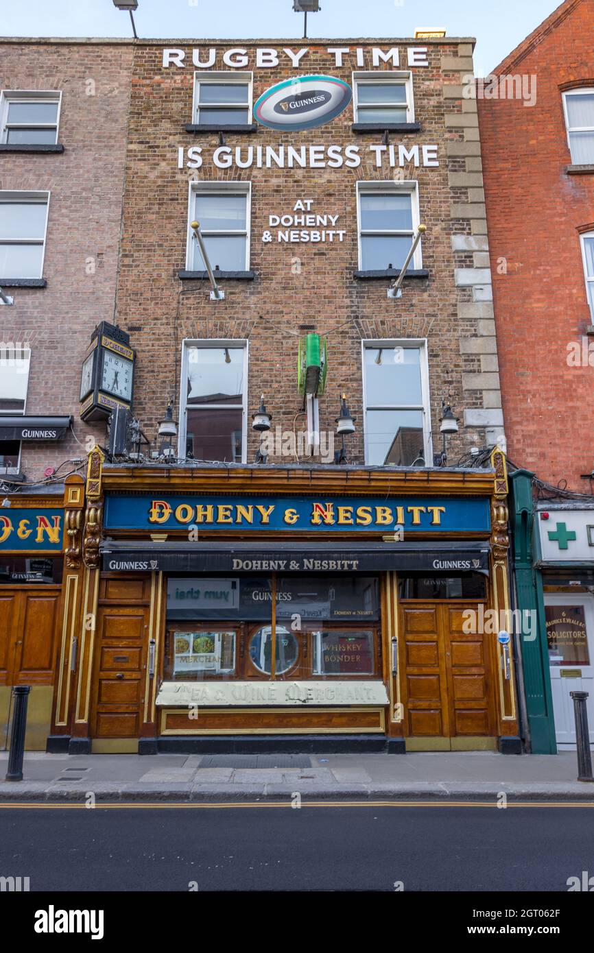 Lower baggot street doheny hi-res stock photography and images - Alamy