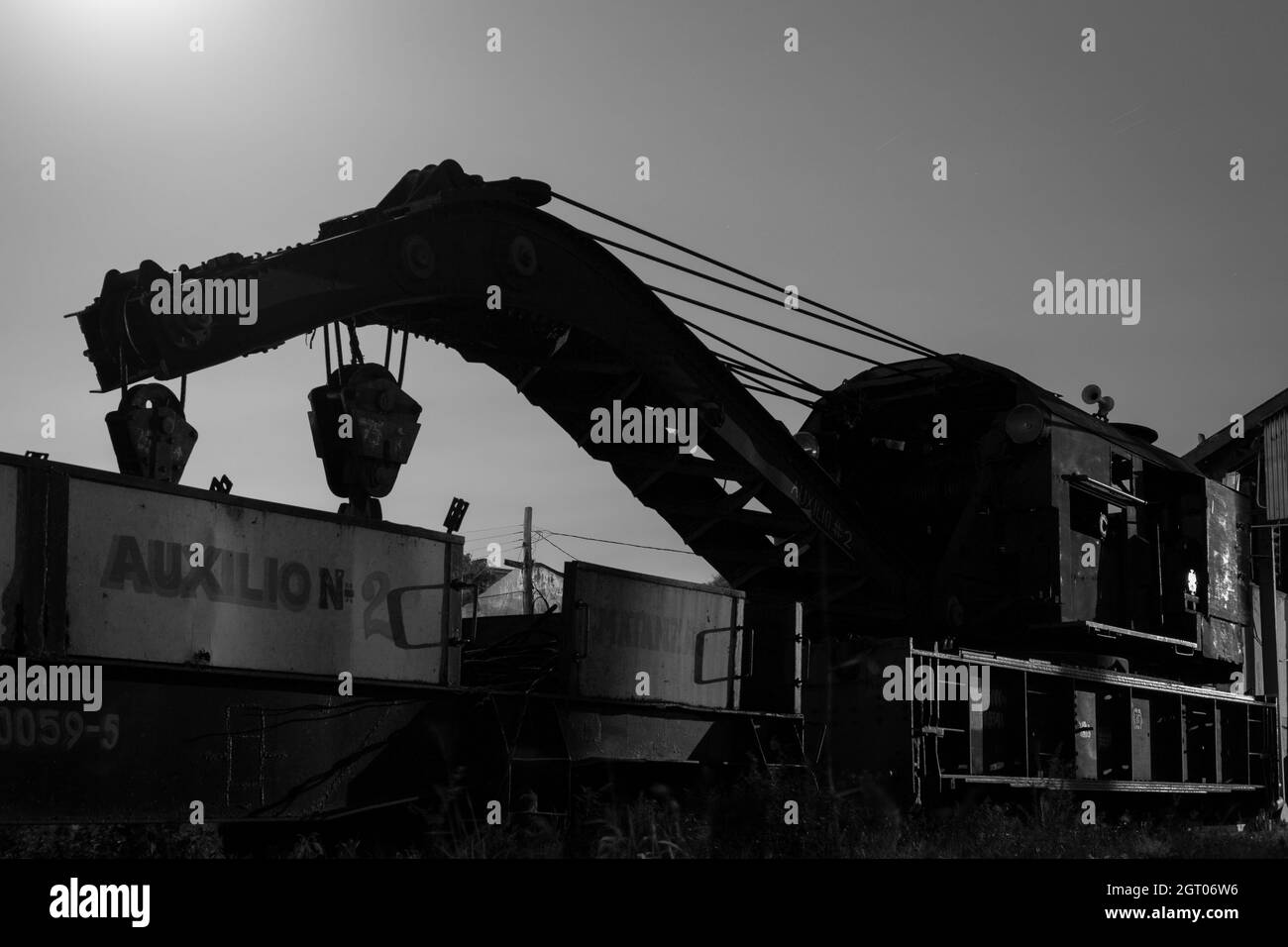 Heavy wrecker hi-res stock photography and images - Alamy