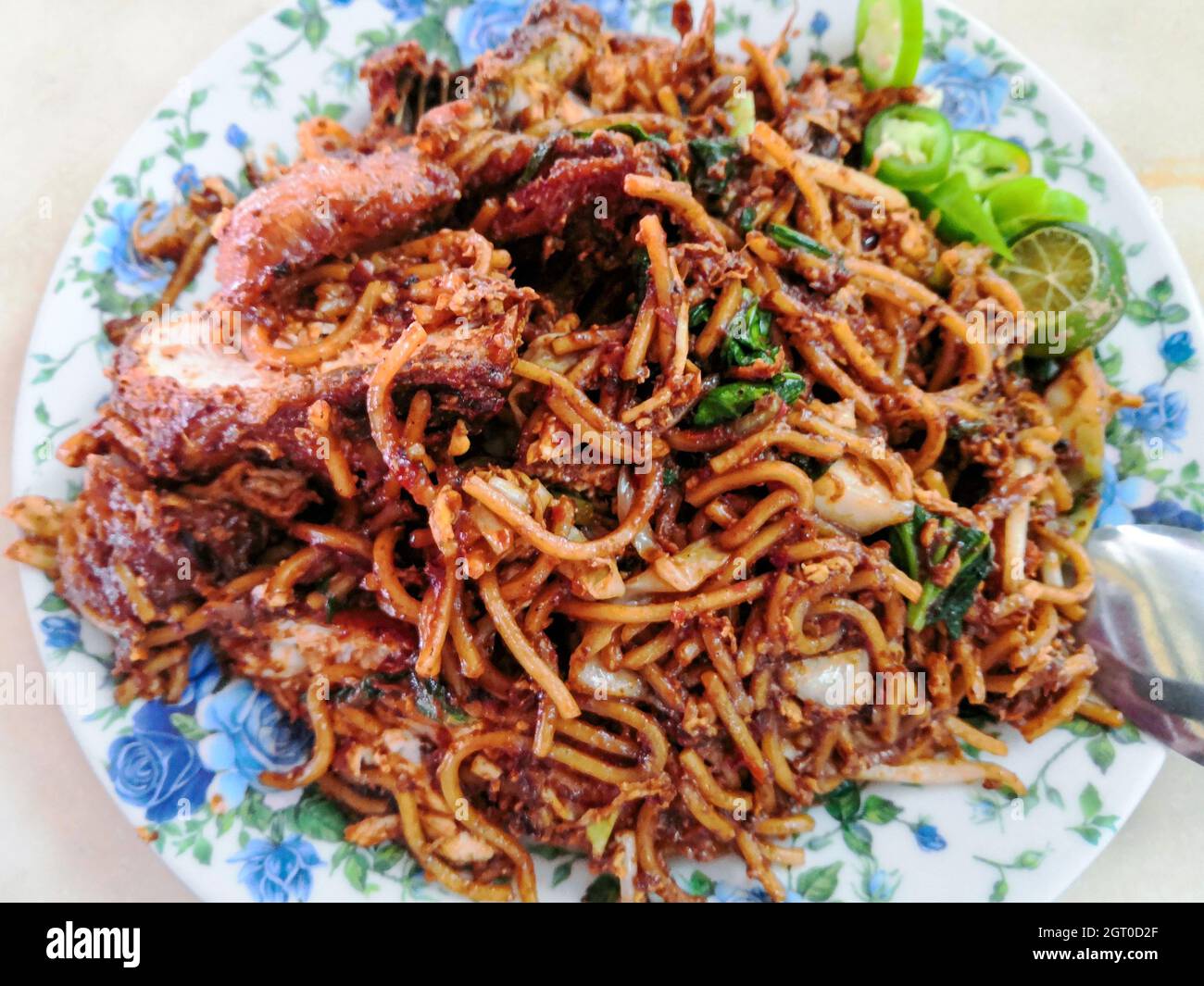 Malaysia chicken mee noodles hi-res stock photography and images - Alamy