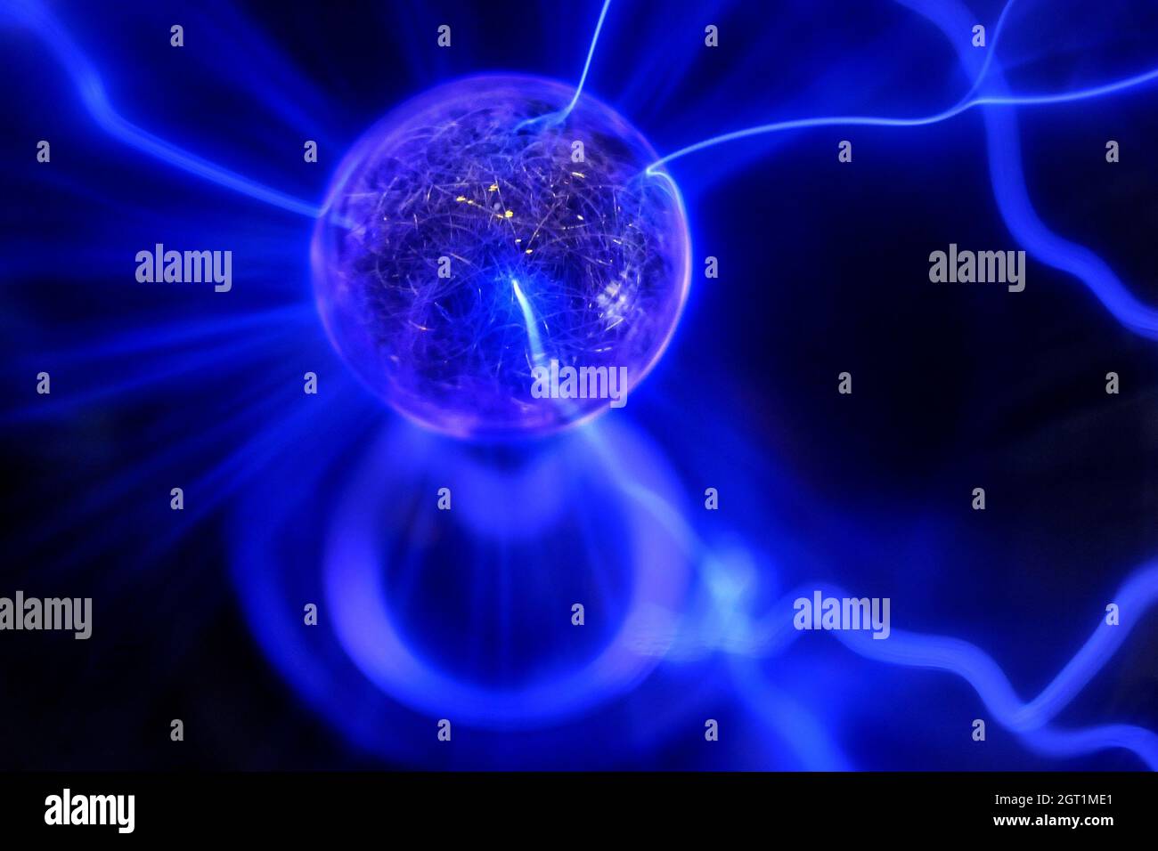 Electricity backgrounds hi-res stock photography and images - Alamy