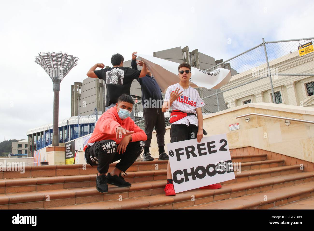 Maori men hi-res stock photography and images - Alamy