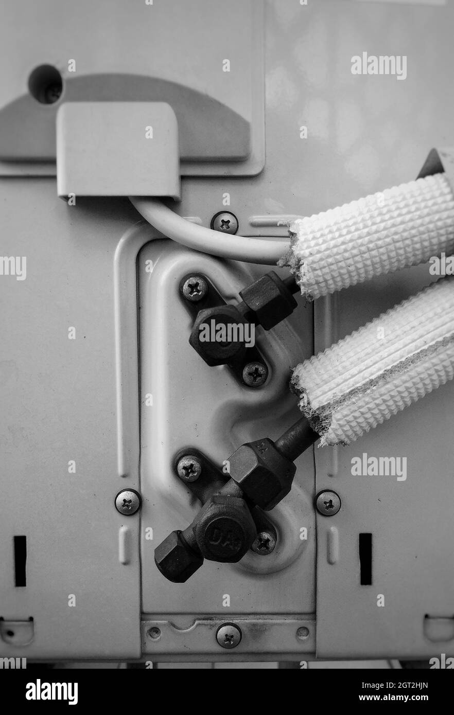 Cable connection in air hi-res stock photography and images - Alamy