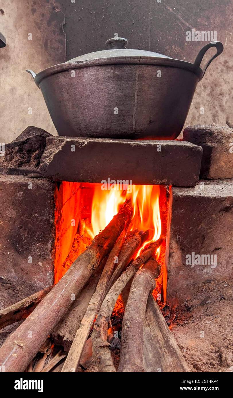 Pawon hi-res stock photography and images - Alamy