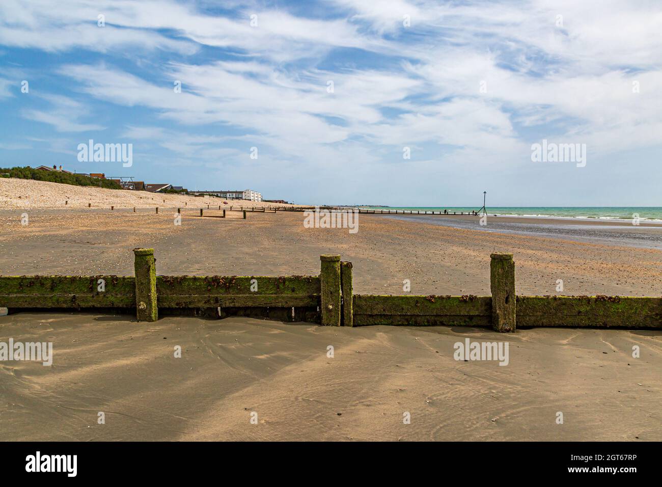 Bracklesham bay beach hi-res stock photography and images - Alamy