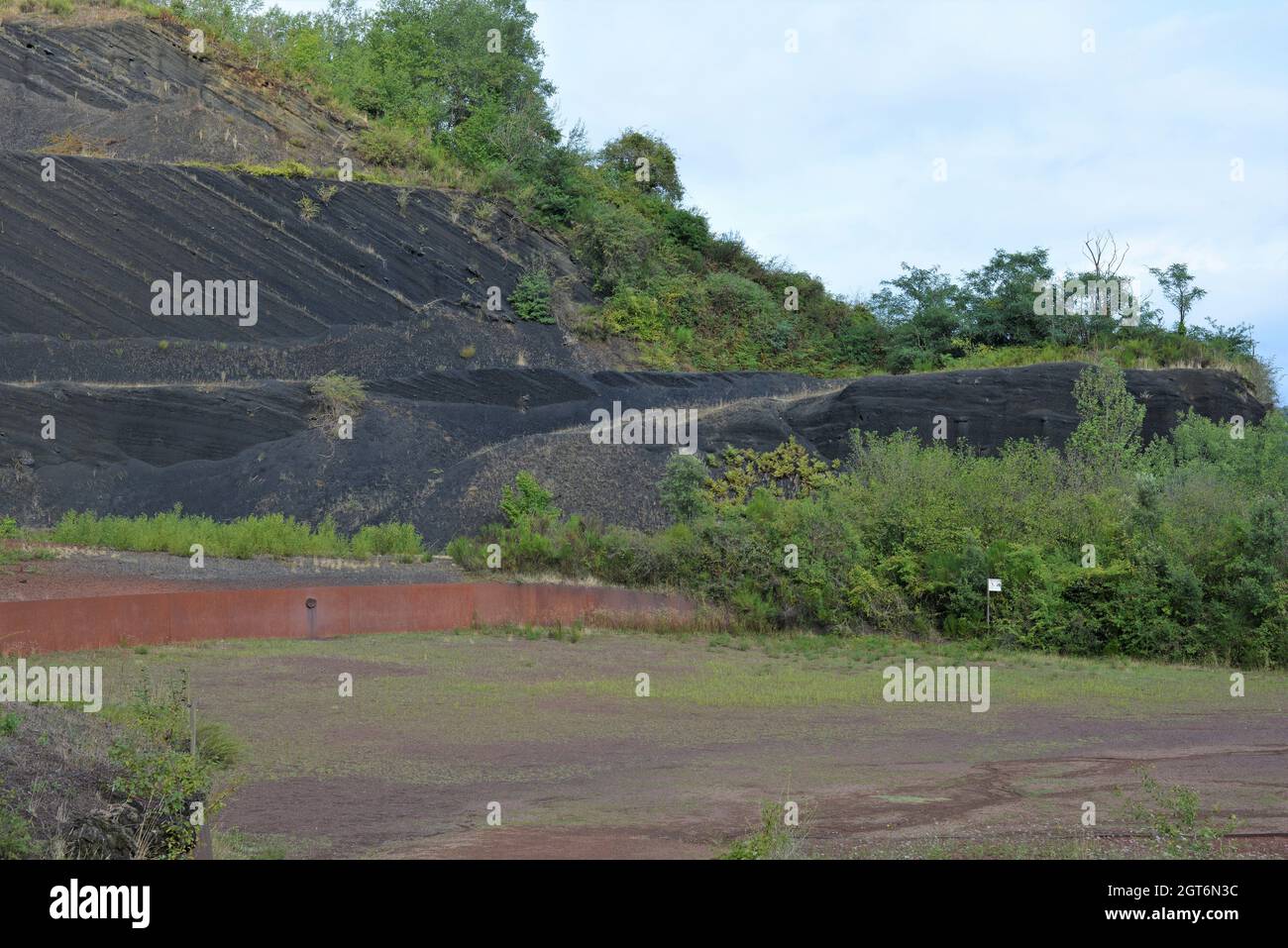 The Croscat is a volcano that is located in the northwest of the ...