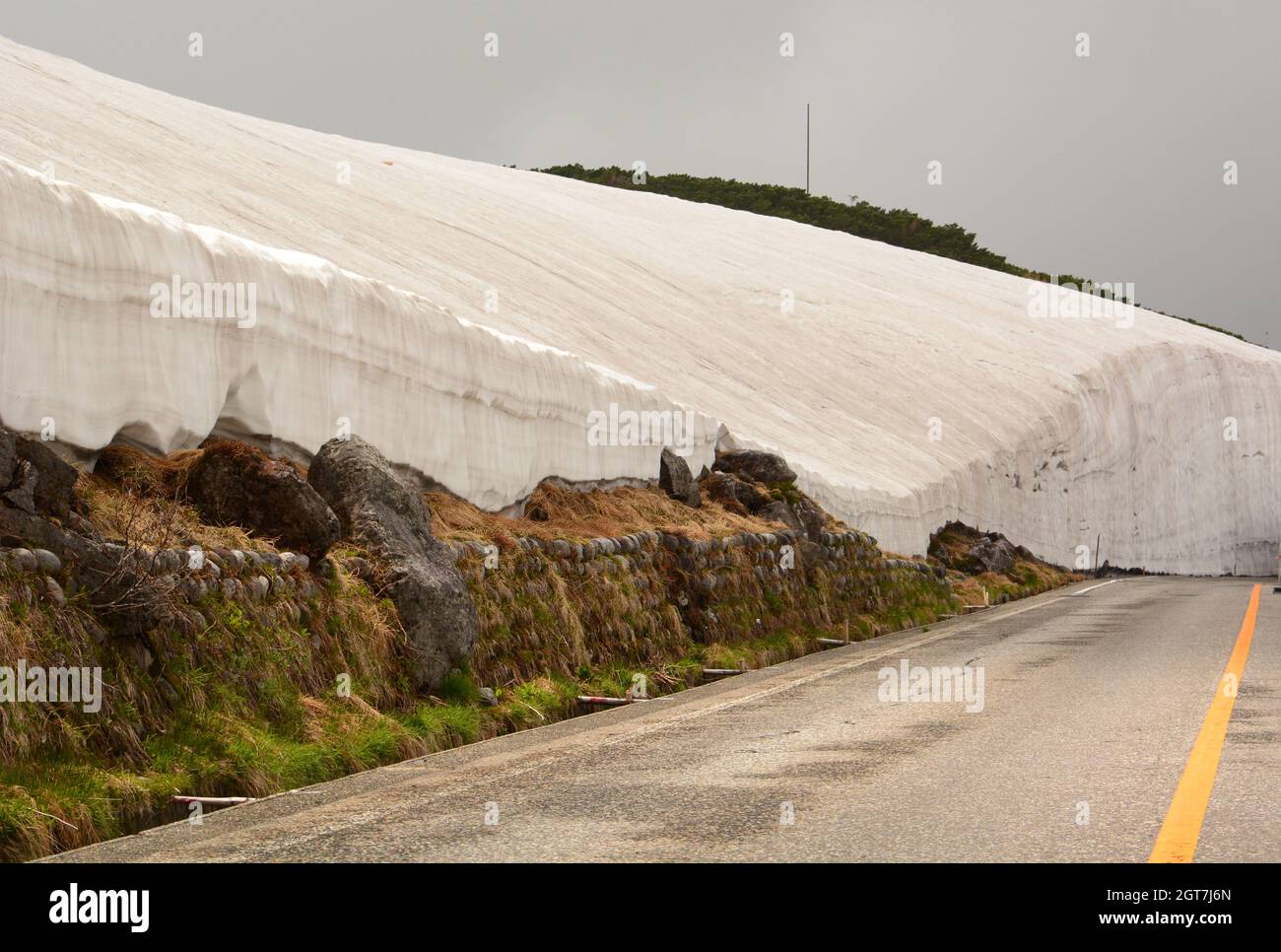 Kurobe alpine route hi-res stock photography and images - Alamy