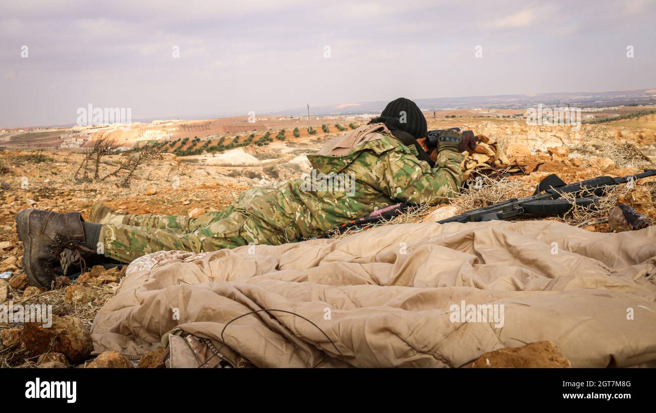 Army soldier rifle war military landscape hi-res stock photography and ...