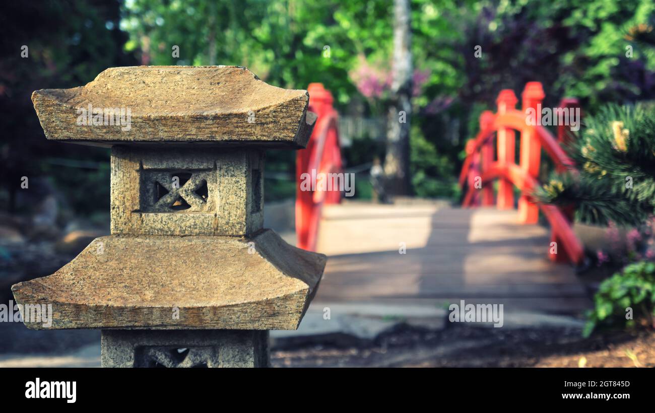 Japanese Stone Latern High Resolution Stock Photography and Images - Alamy