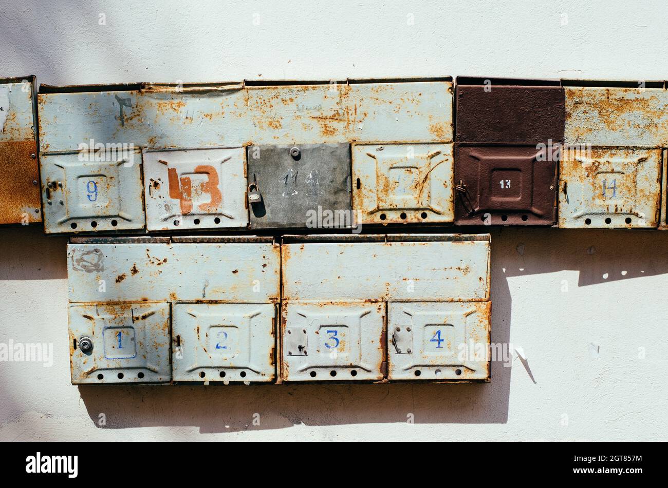 Rusty power supply box hi-res stock photography and images - Alamy