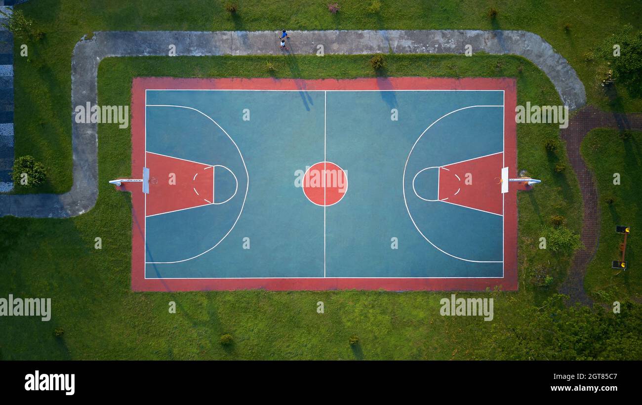 Basketball court floor plan hi-res stock photography and images - Alamy