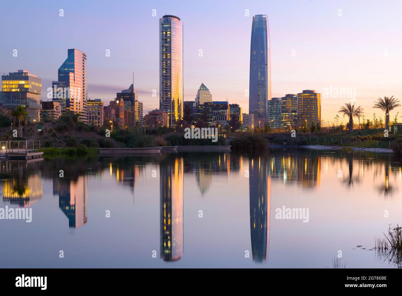 Parque bicentenario de quito hi-res stock photography and images - Alamy