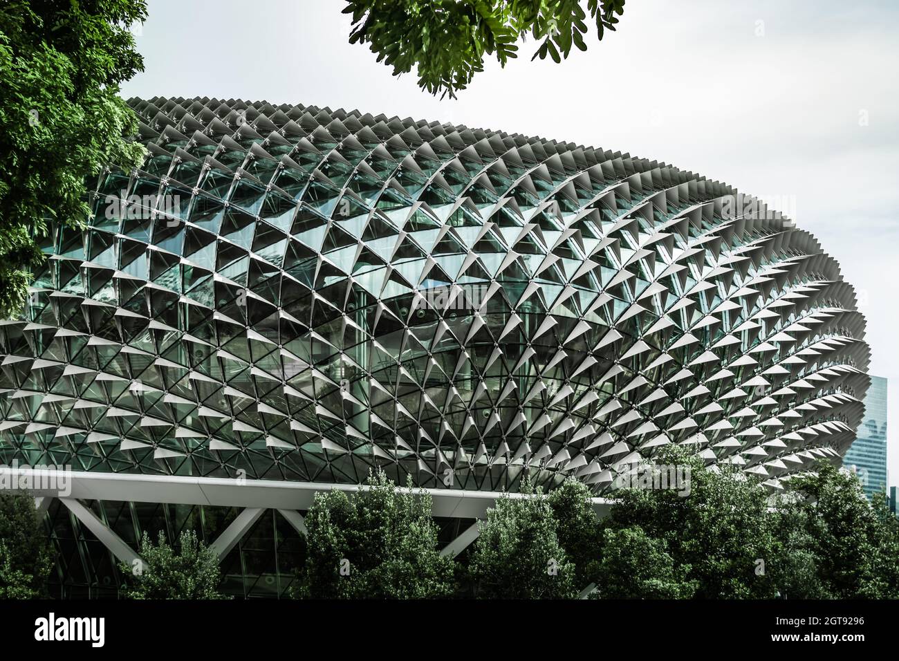 Esplanade Singapore File:Dome Of The Esplanade Theatres On The Bay