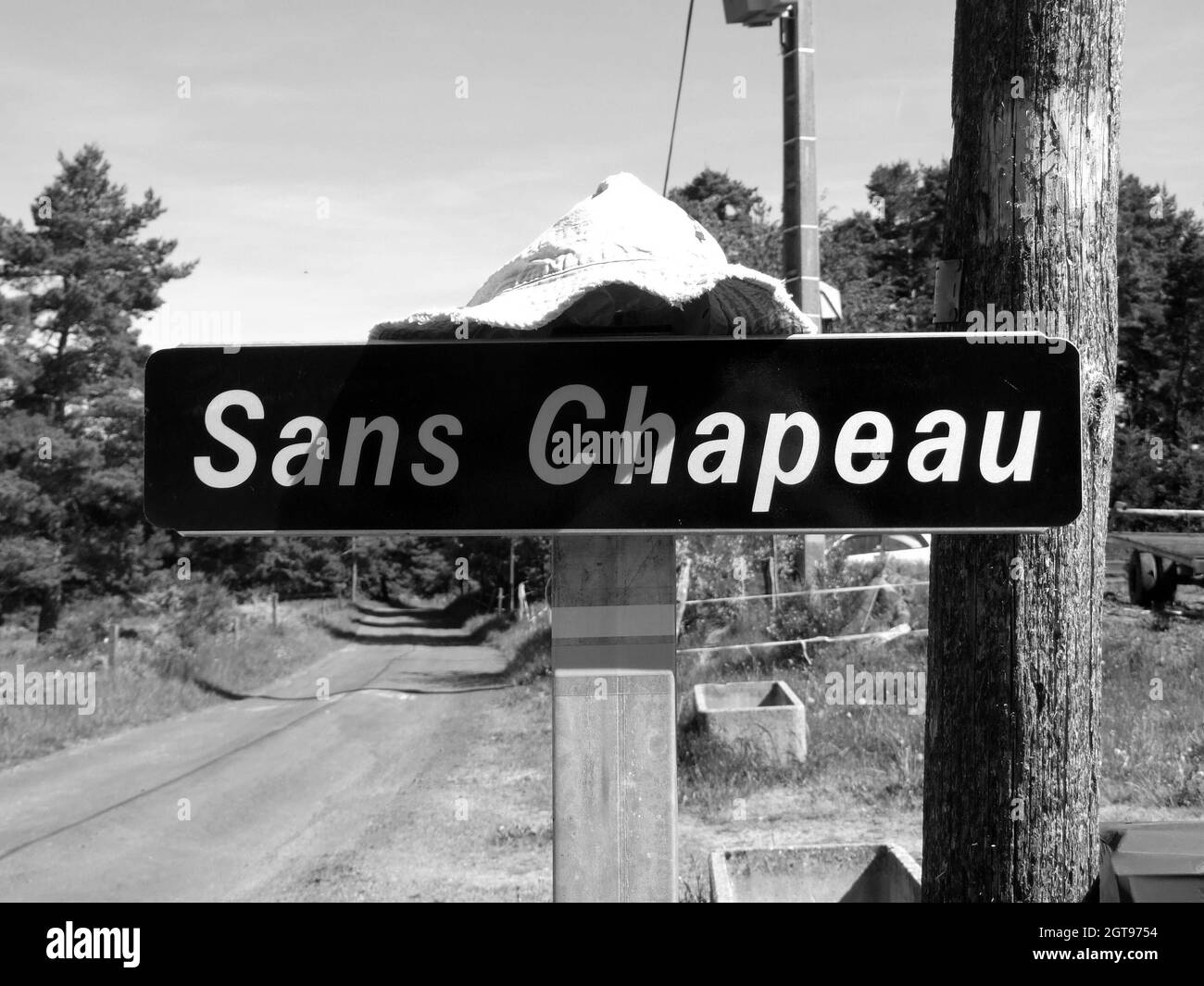 Village street in france Black and White Stock Photos & Images - Alamy