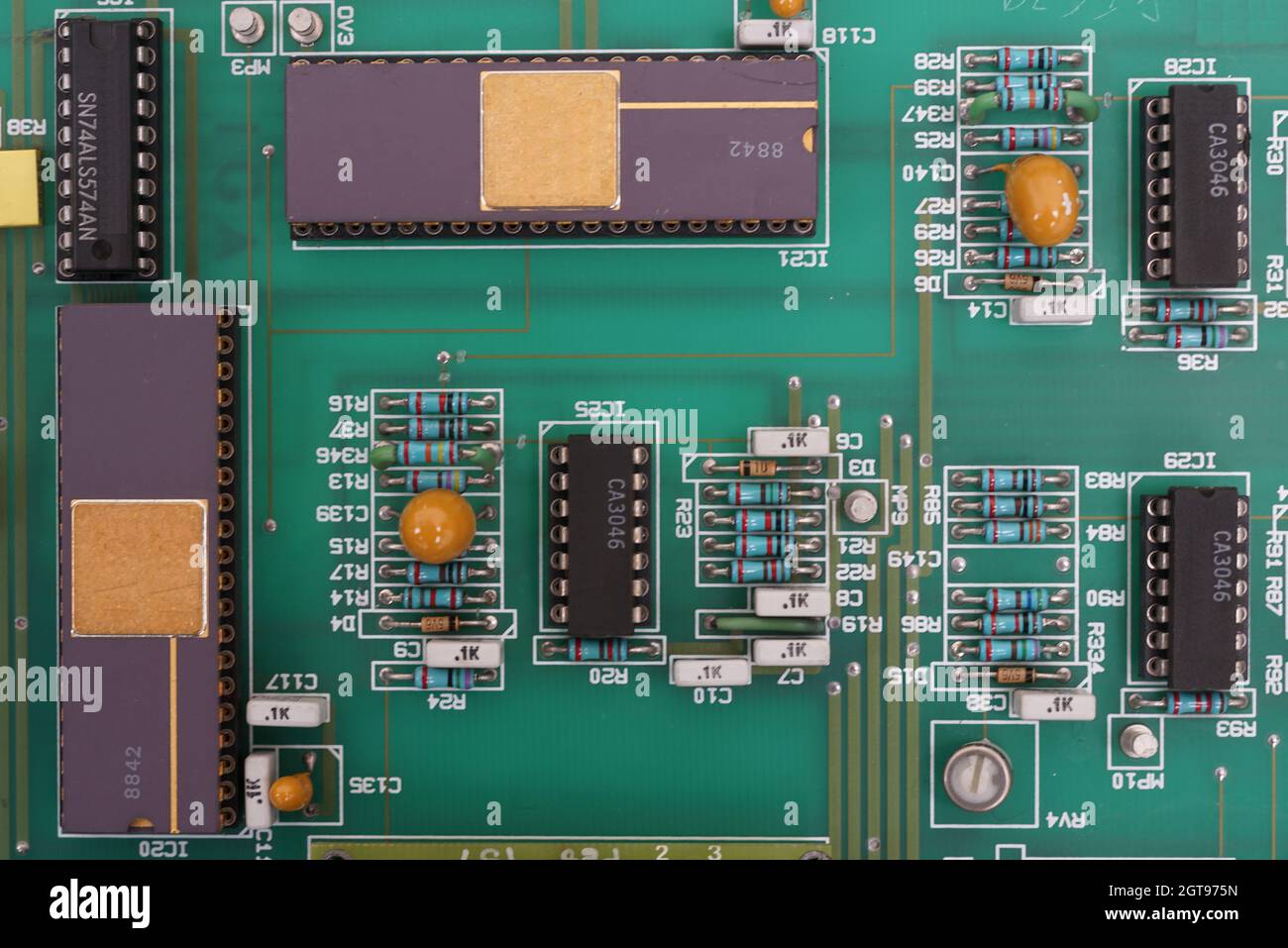 Vintage electronic circuit board hi-res stock photography and images ...