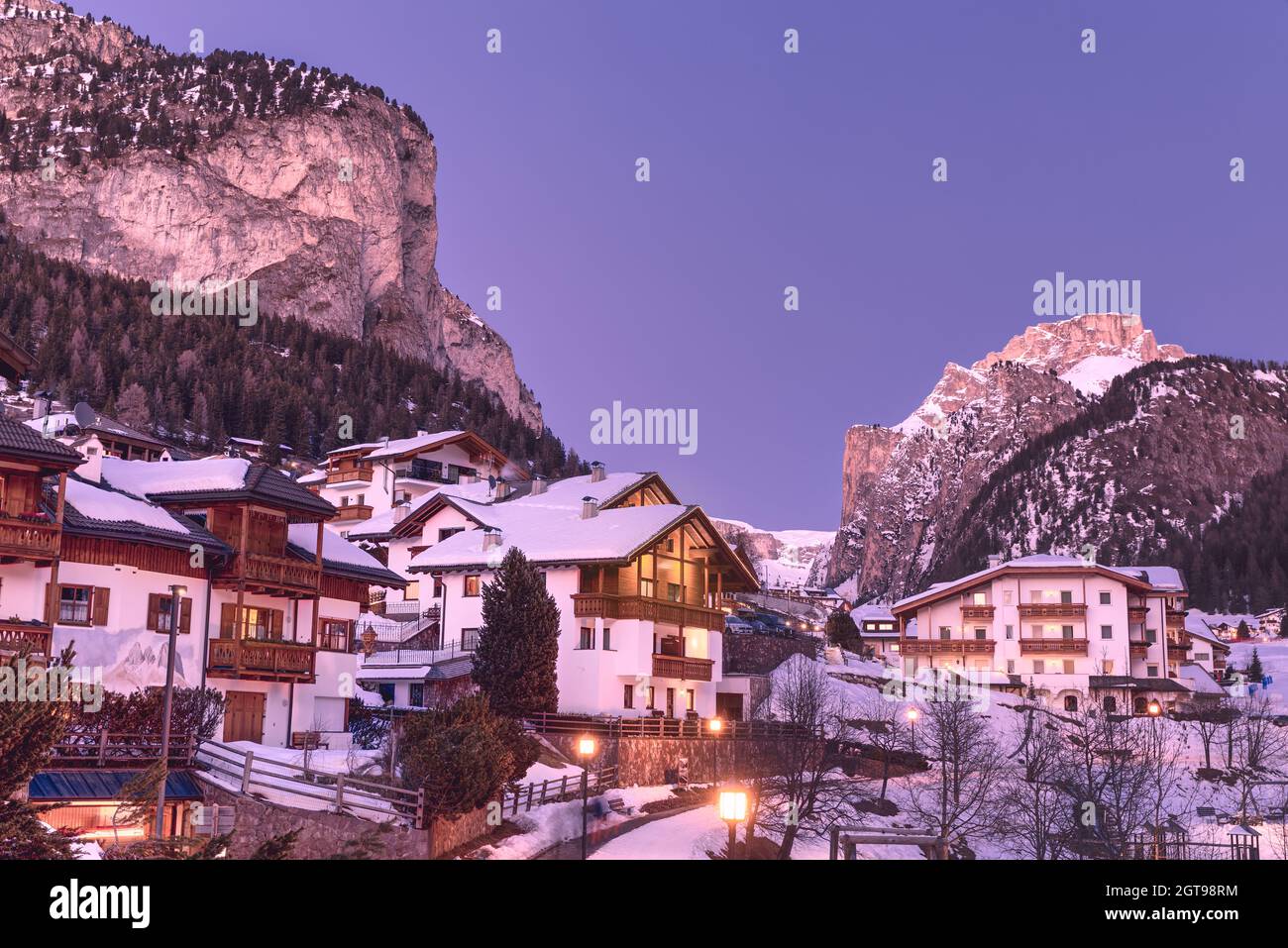 Selva di val gardena italy winter hi-res stock photography and images ...