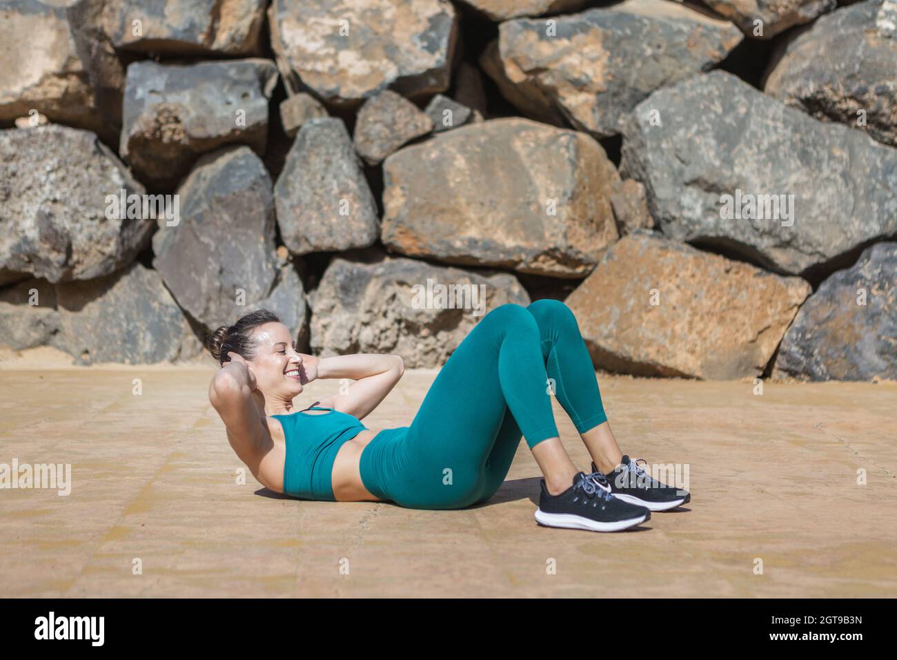 Leg Crunches High Resolution Stock Photography and Images - Alamy