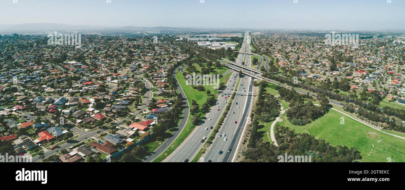 Melbourne highway bridge overpass hi-res stock photography and images ...