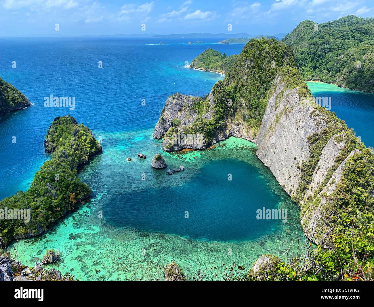 Misool island raja ampat hi-res stock photography and images - Alamy