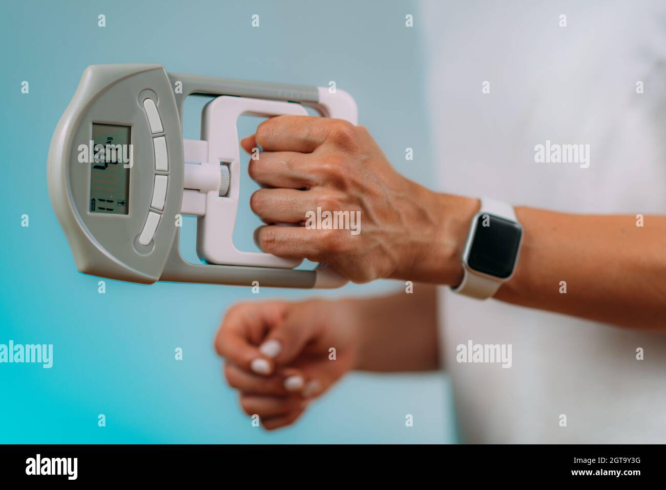 Dynamometer hand grip hi-res stock photography and images - Alamy