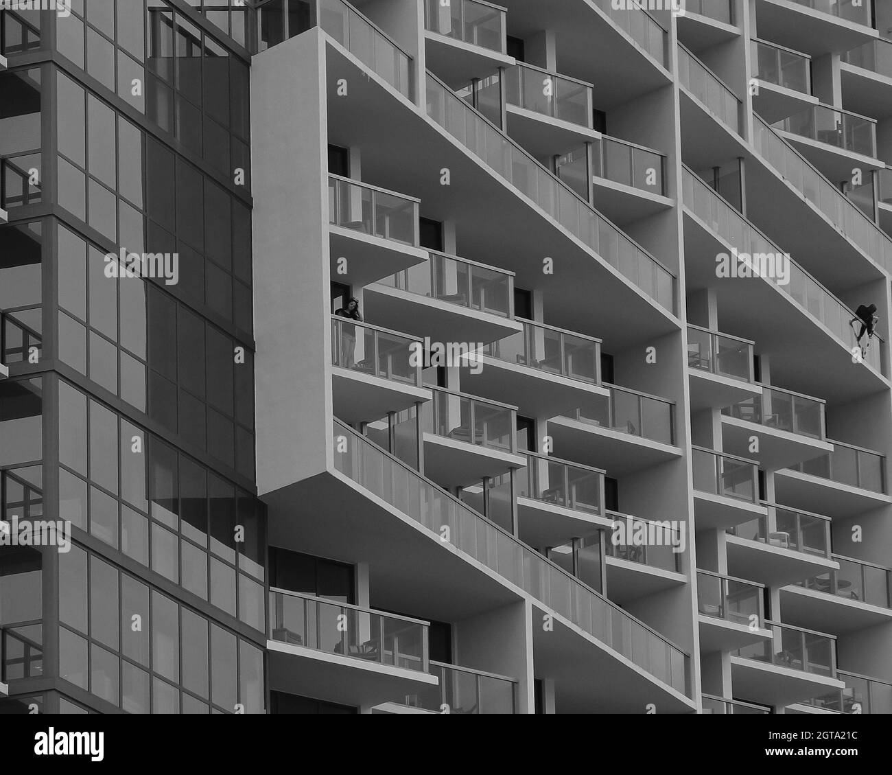 Building with most floors Black and White Stock Photos & Images - Alamy
