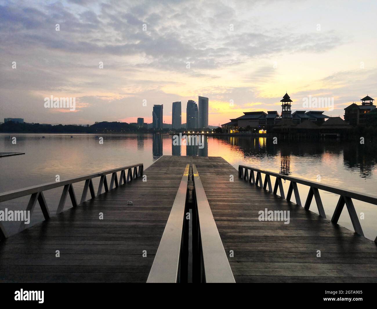 Majectic hi-res stock photography and images - Alamy