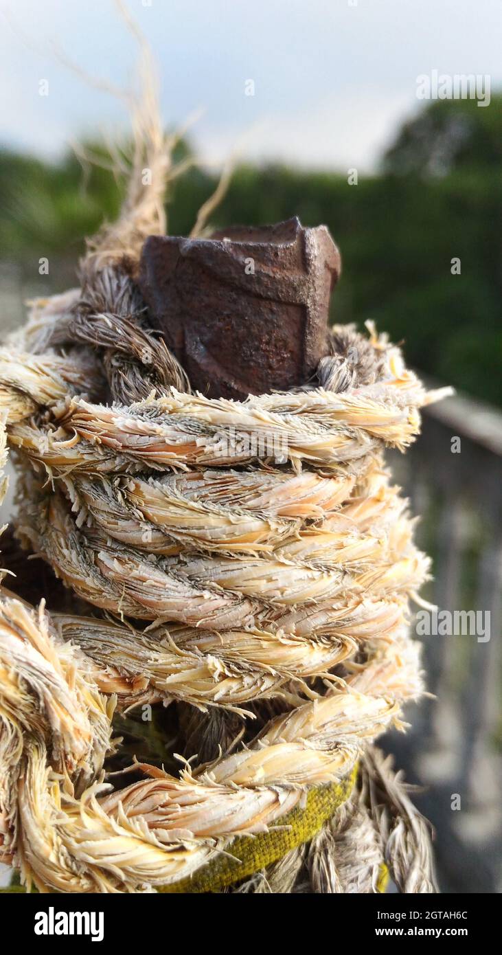 Rope wound hi-res stock photography and images - Alamy