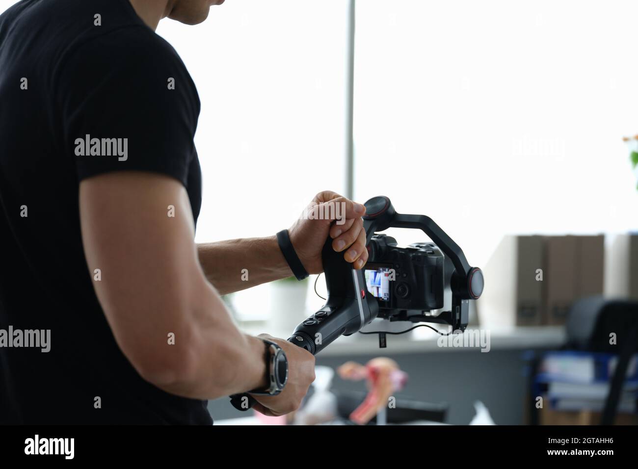 Shooting with stabilizer hi-res stock photography and images - Alamy