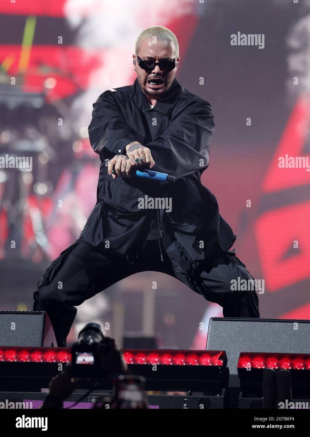 MIAMI, FL - OCTOBER 1: J Balvin performs during Uforia Mix Live 2021 at FTX Arena on October 1 ...