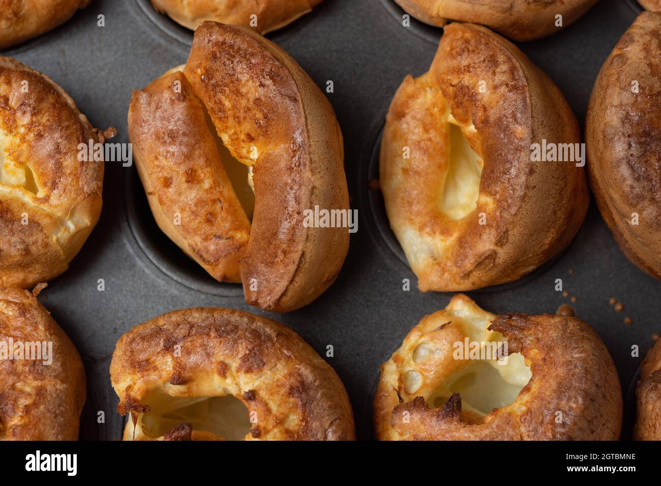 Close up of yorkshire puddings hi-res stock photography and images - Alamy